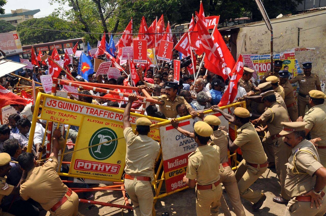 Unity in action: 100 million Indian workers take strike action ...