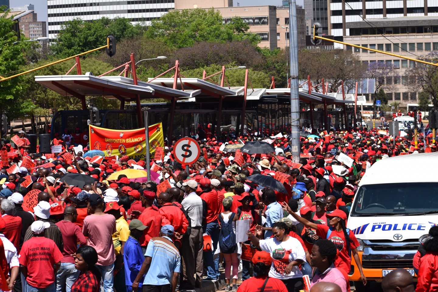 South Africa: Thousands of workers support national strike | IndustriALL