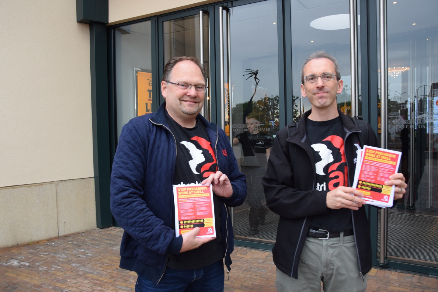 Shell unable to answer worker questions at AGM | IndustriALL