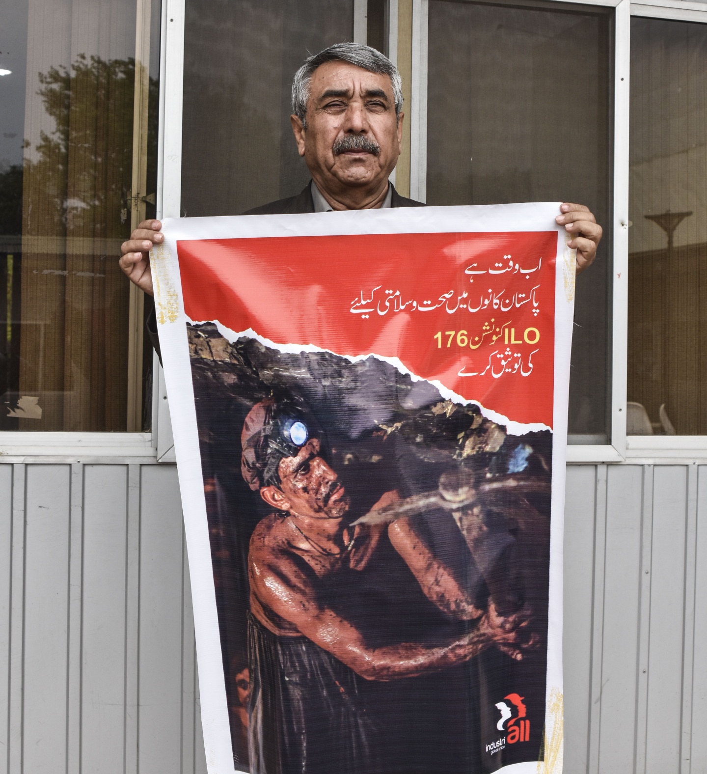 IndustriALL launches campaign for health and safety in Pakistan mines ...