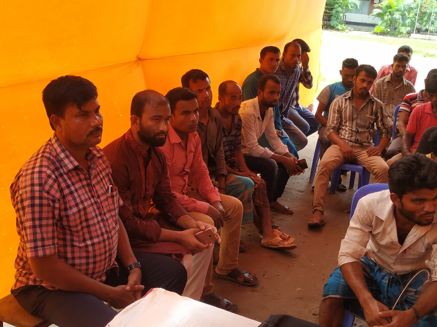 Bangladesh unions organize medical camp for shipbreaking workers ...