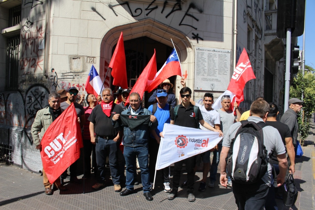 Strike in Chile calling for social change | IndustriALL