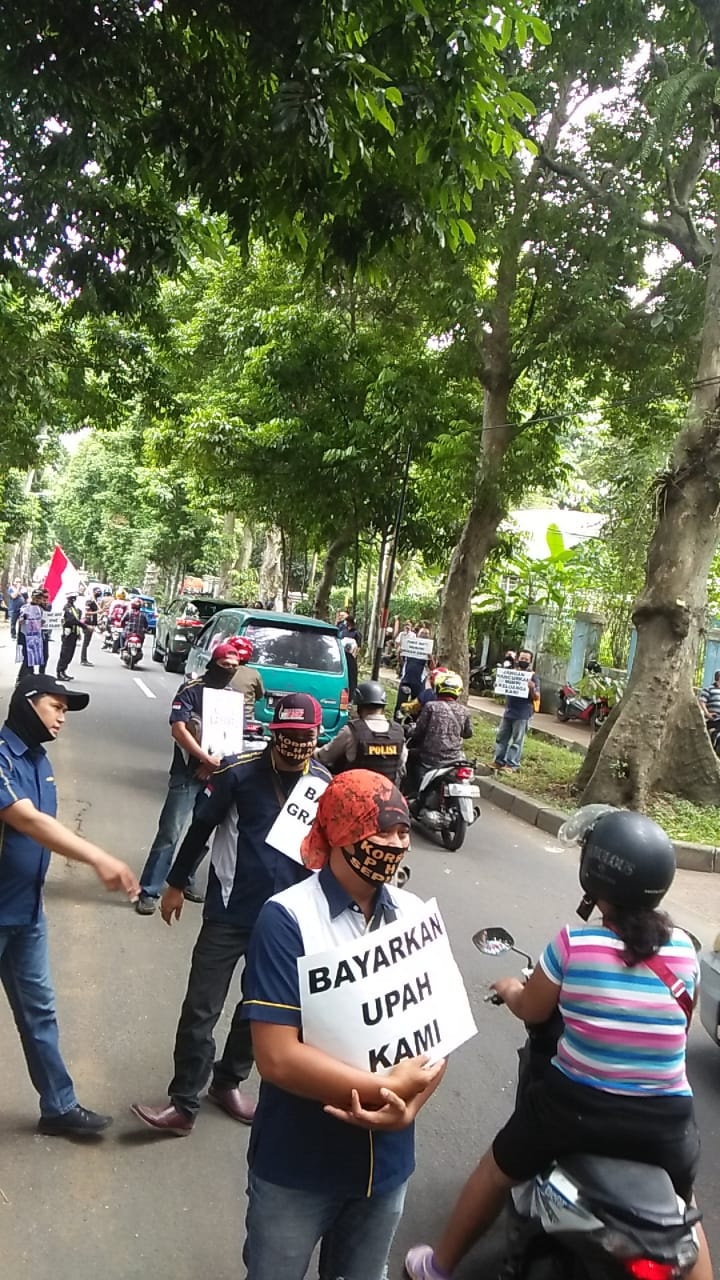 Goodyear Indonesia workers return to protest line | IndustriALL