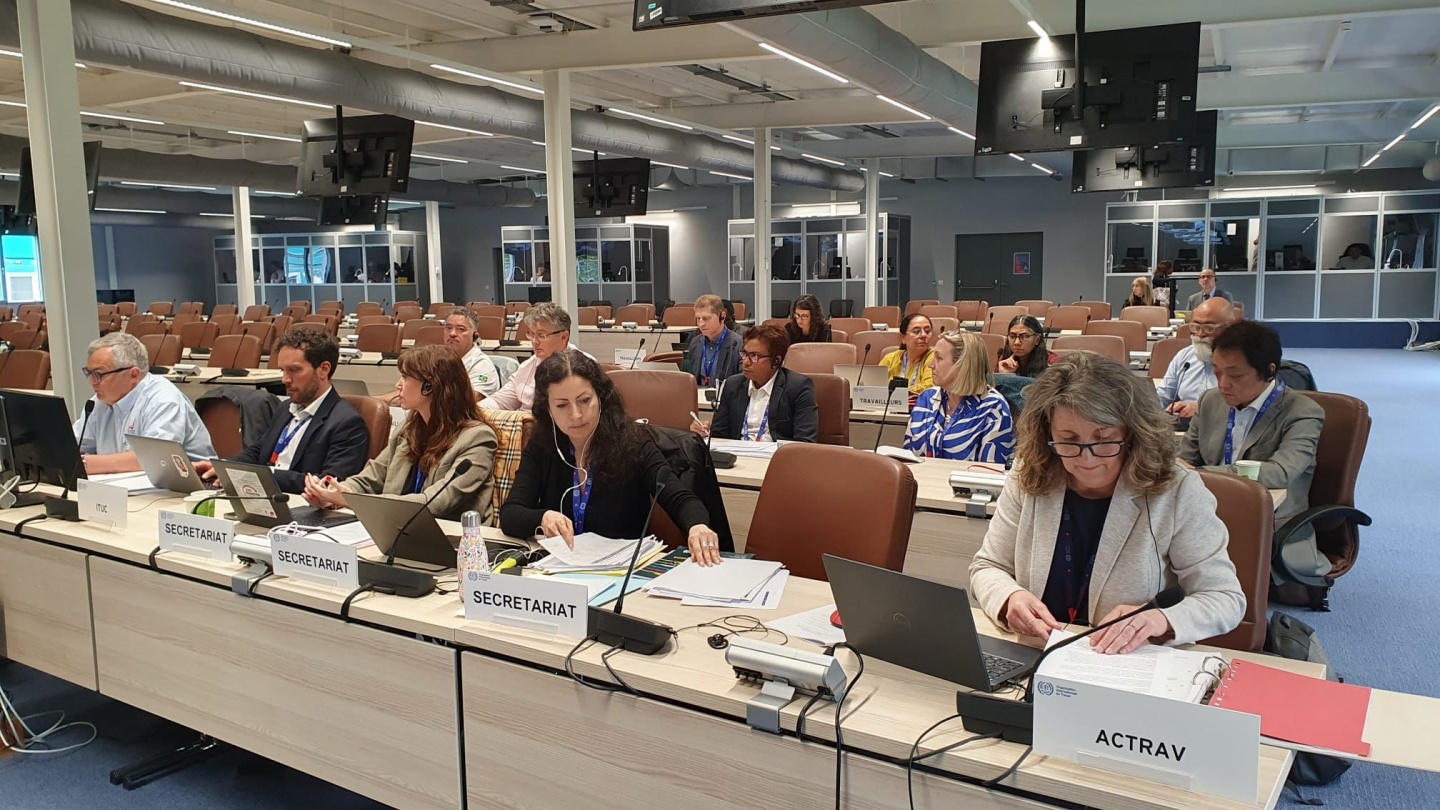 ILO sets decent work standards for recycling through tripartite deal ...