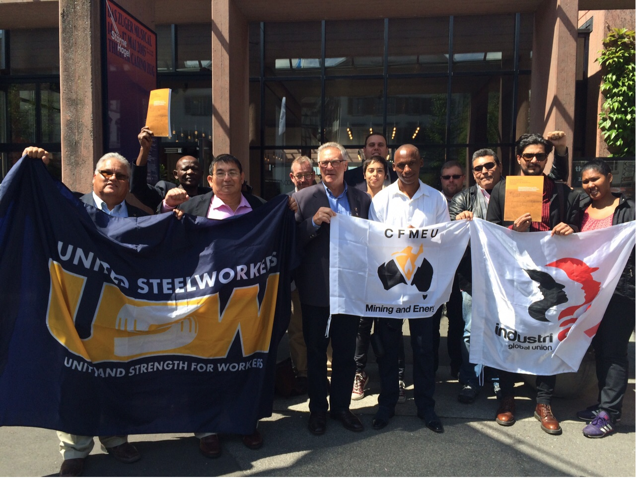Unions deliver strong message to Glencore shareholders | IndustriALL