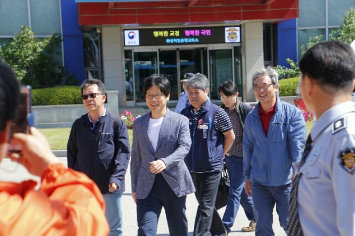 Korean union leader Han Sang-gyun released from prison | IndustriALL