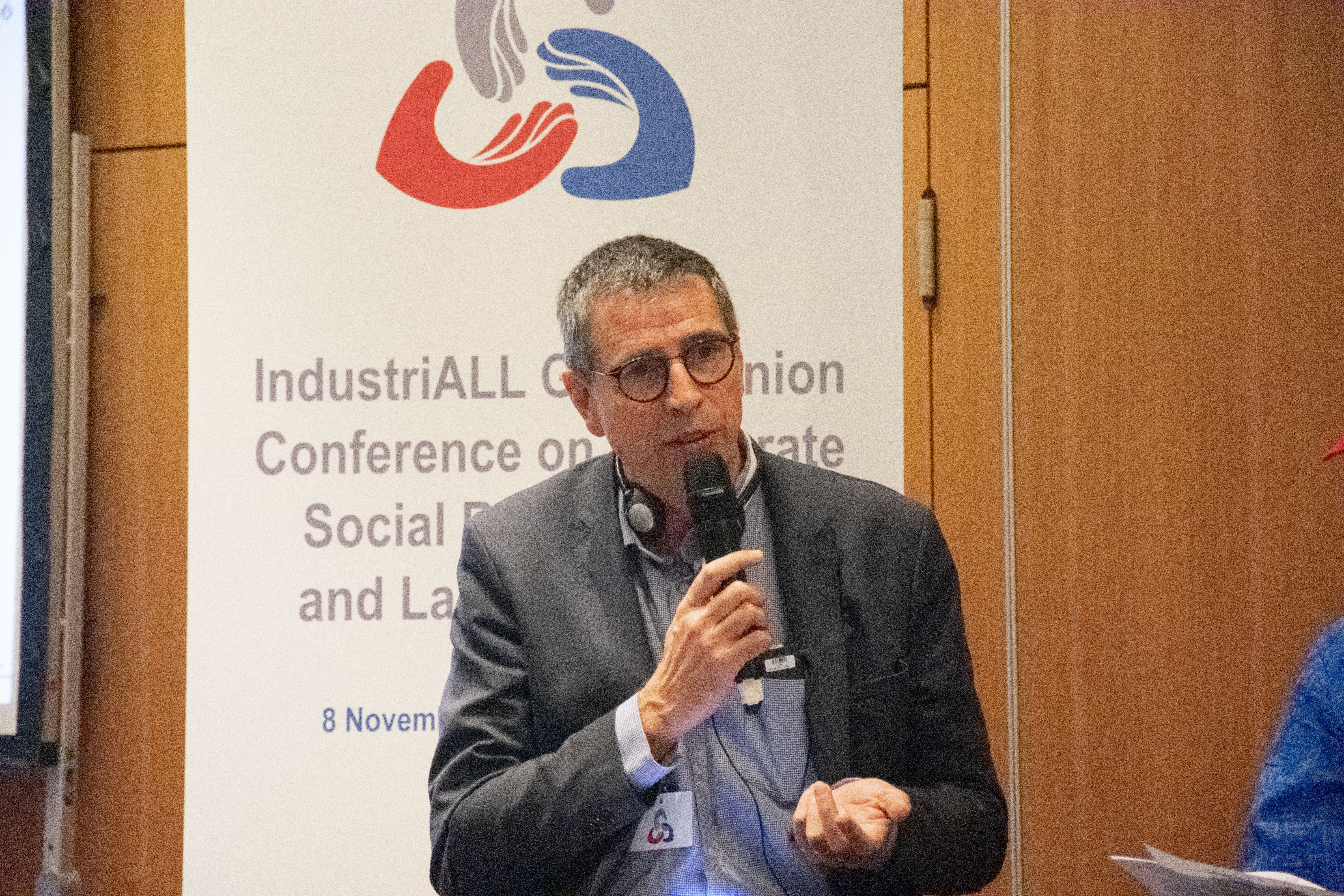 El diálogo mundial cobra fuerza en Berlín - industriall-union