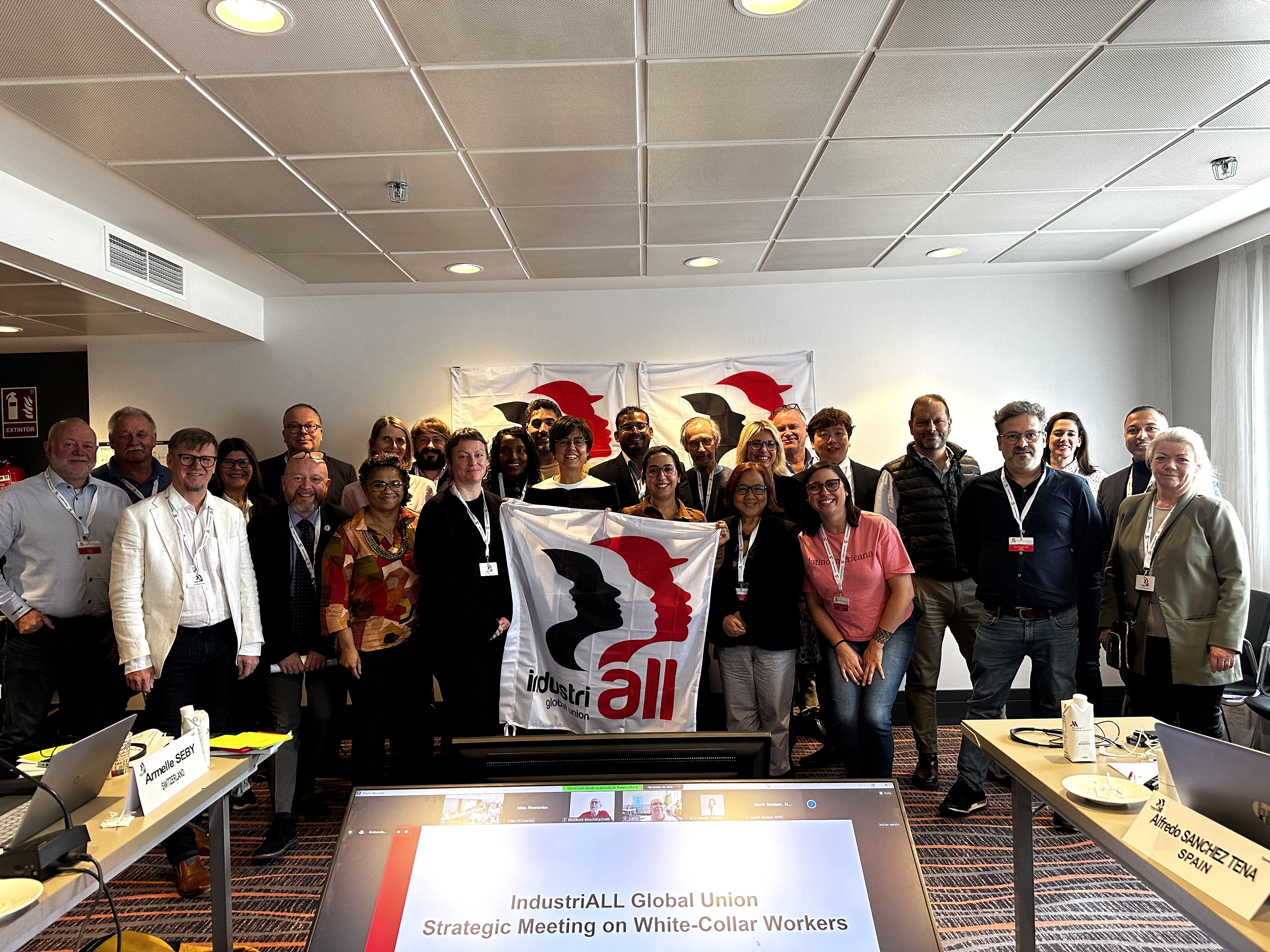Making unions relevant for white collar workers - industriall-union
