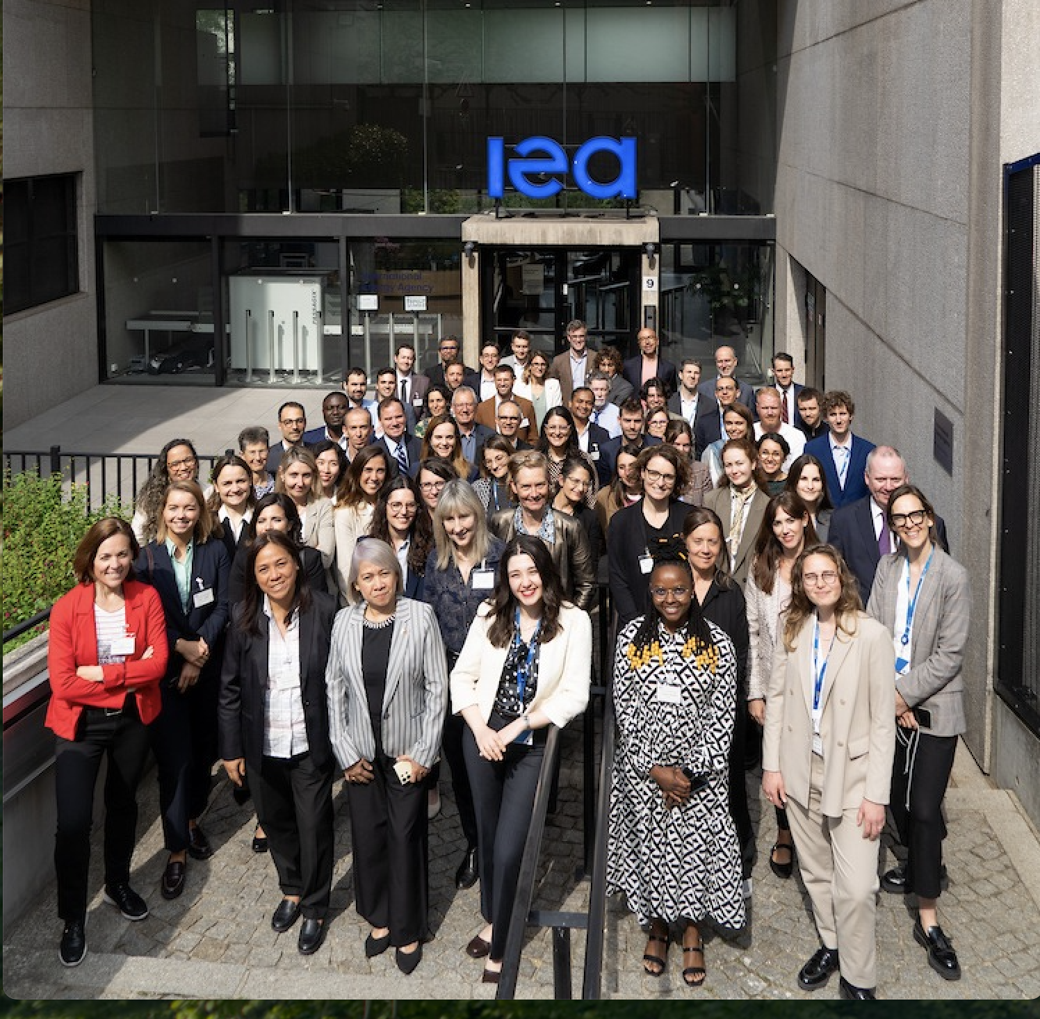 Workers at the heart of the energy transition: IndustriALL at IEA ...