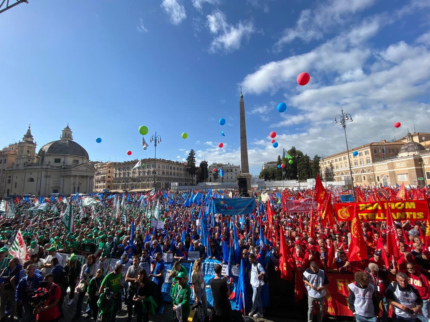 Italian metalworkers strike for fair negotiations - industriall-union